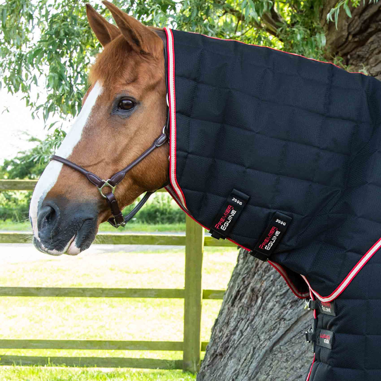 Couverture D'écurie Premier Equine Lucanta 200g Couvre Cou